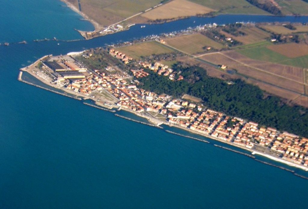 Marina di Pisa - SELF GUIDED TOSCANA